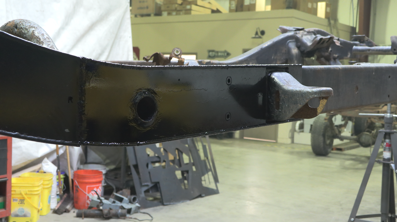 Rust Buster Center Rear Frame Repair Kit For 1999-2006 Chevy & GMC Tru